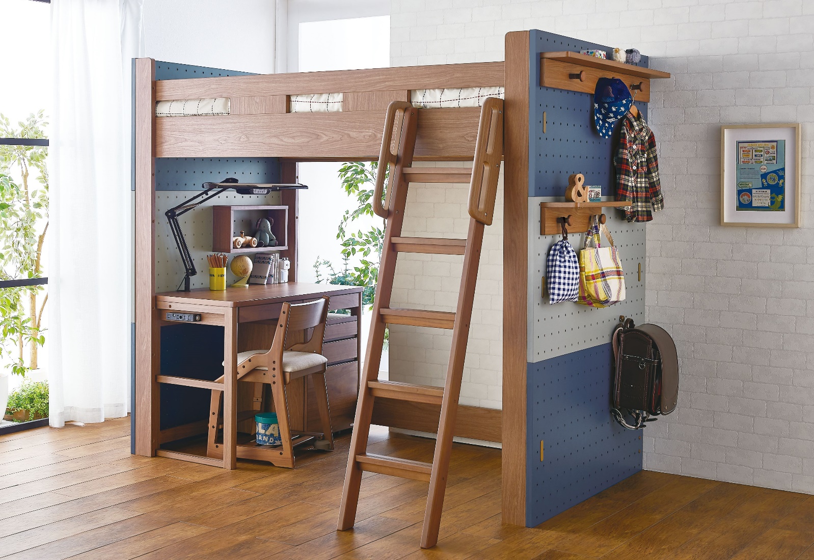 学習机とベッドはセットがいい？ロフトベッドの選び方 | 学習机・デスクのコイズミファニテック株式会社